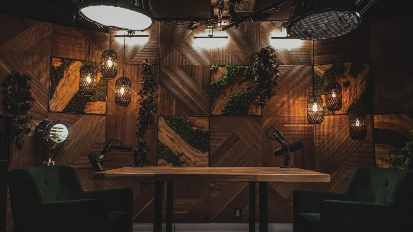 Natural Walnut Wood Wall Panel – LuxeWall