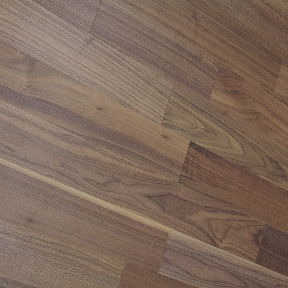 Smooth Natural Walnut – LuxeWall