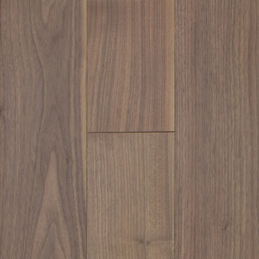 Smooth Natural Walnut Sample – LuxeWall