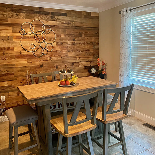 Reclaimed Rustic Pine – LuxeWall
